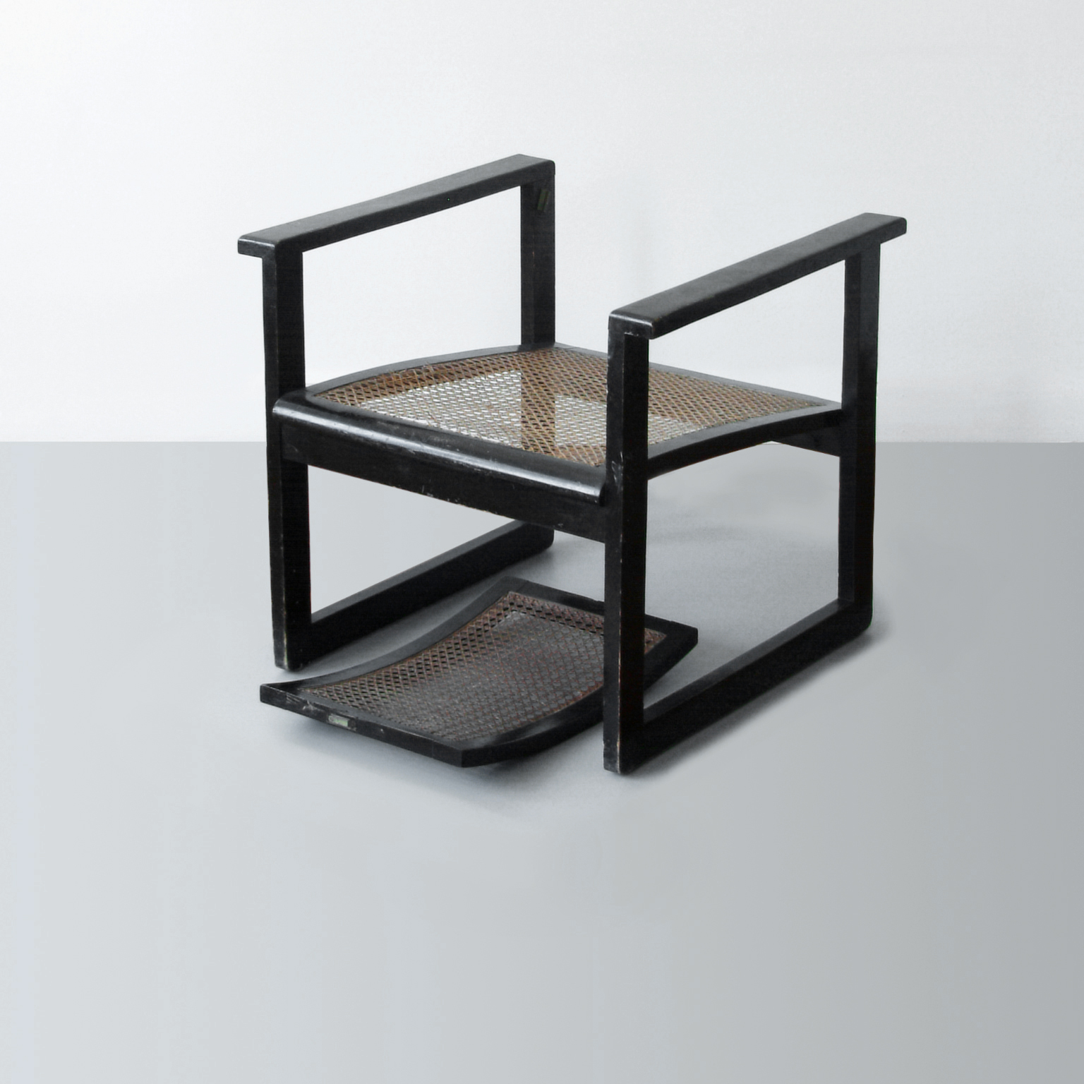 MODERN XX/ Peter Keler - Bauhaus Armsessel/ Bauhaus Armchair